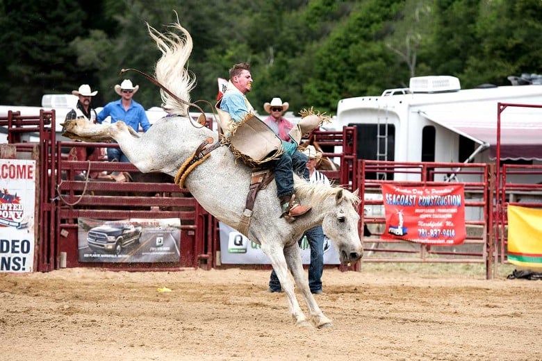 Painted Pony Championship Rodeo: Rodeo in Lake Luzerne, NY