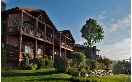 The Lodges at Cresthaven | Lake George Luxury Hotels