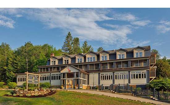 Friends Lake Inn: Chestertown NY Lodging
