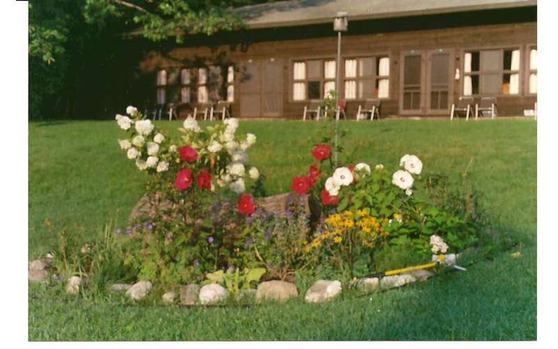 Northern Lake George Resort - Enjoy Accommodations Directly on the Lake ...