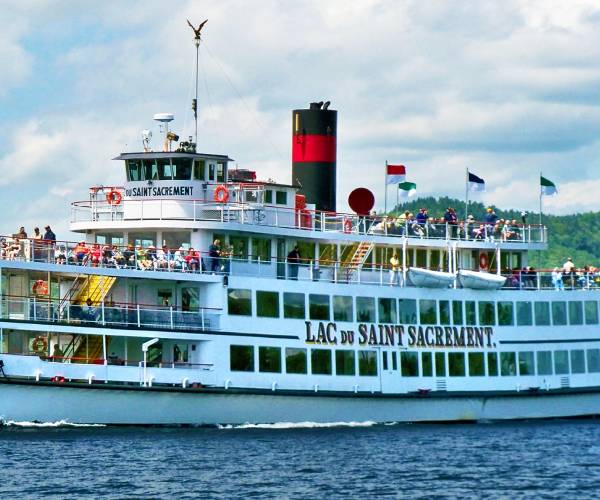 Lake George Village Guide: Restaurants, Lodging & More