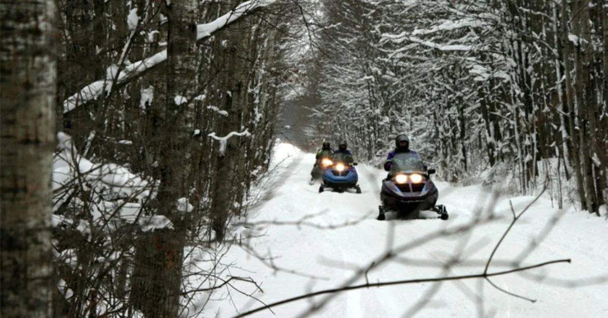 Discover the Best Trails & Routes for Snowmobiling in Saratoga County, NY