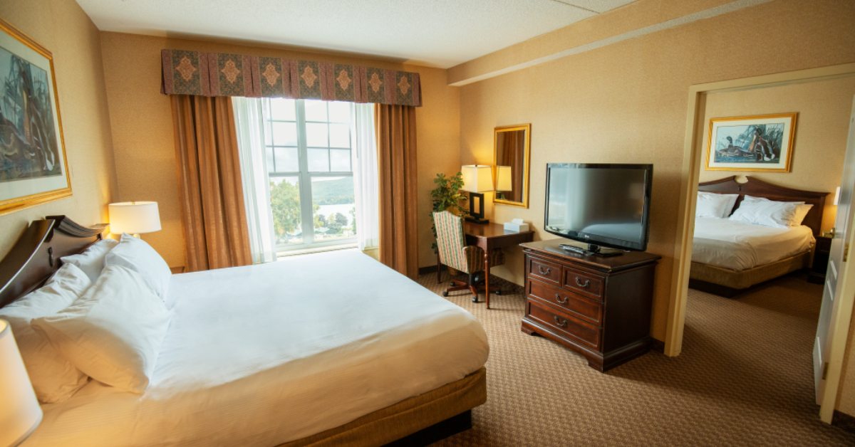 Stay at Wheelchair Accessible Hotels in Saratoga Springs