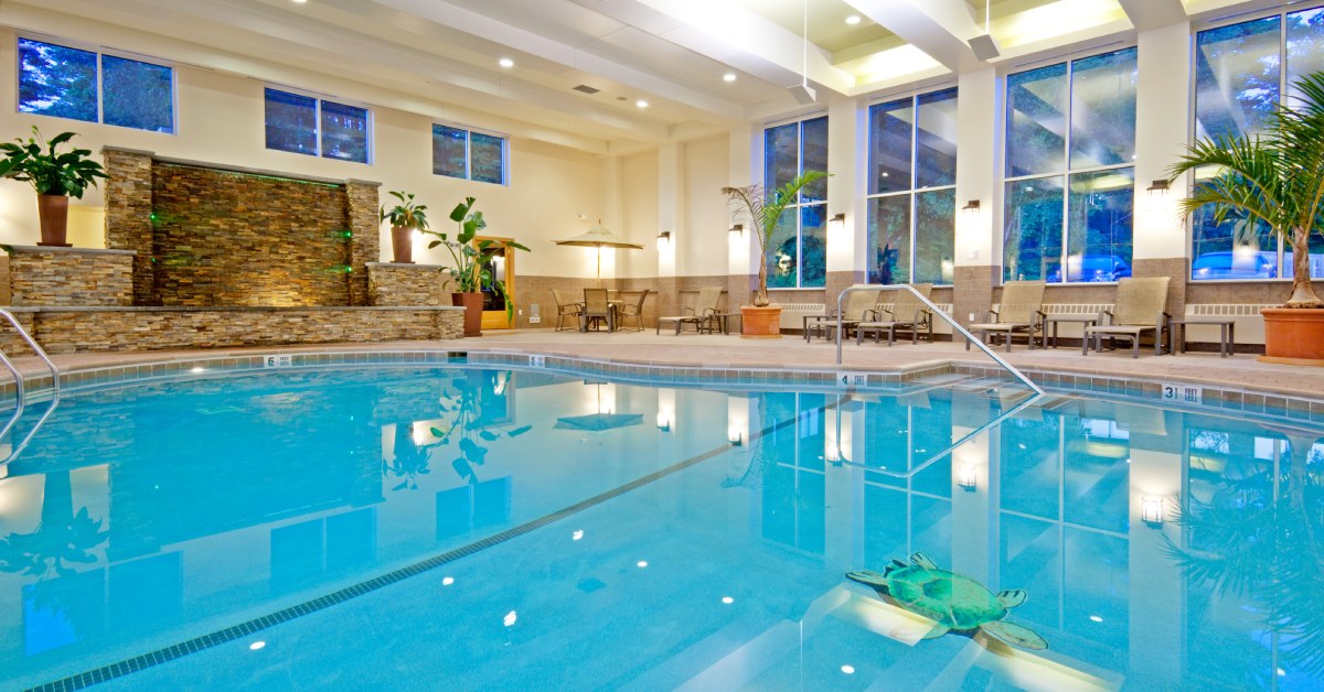 Lake George Hotels With Indoor Pools: In the Village & Nearby