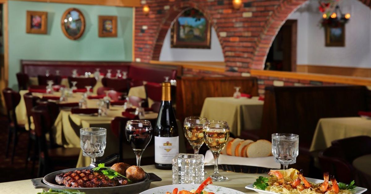 11 Best Holiday Party Venues In & Near Lake George, NY