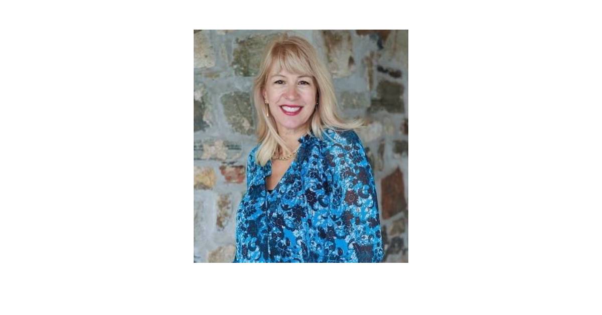 2022 Heroes of Hospitality: Sara Mannix