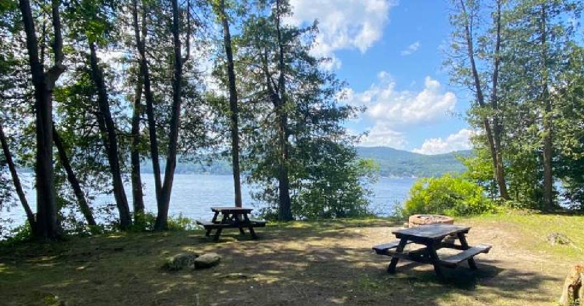 Unique Lodging in Lake George for Families or Couples