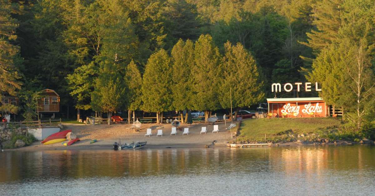 Find Adirondack Lodging With Canoes, Kayaks & Paddleboards